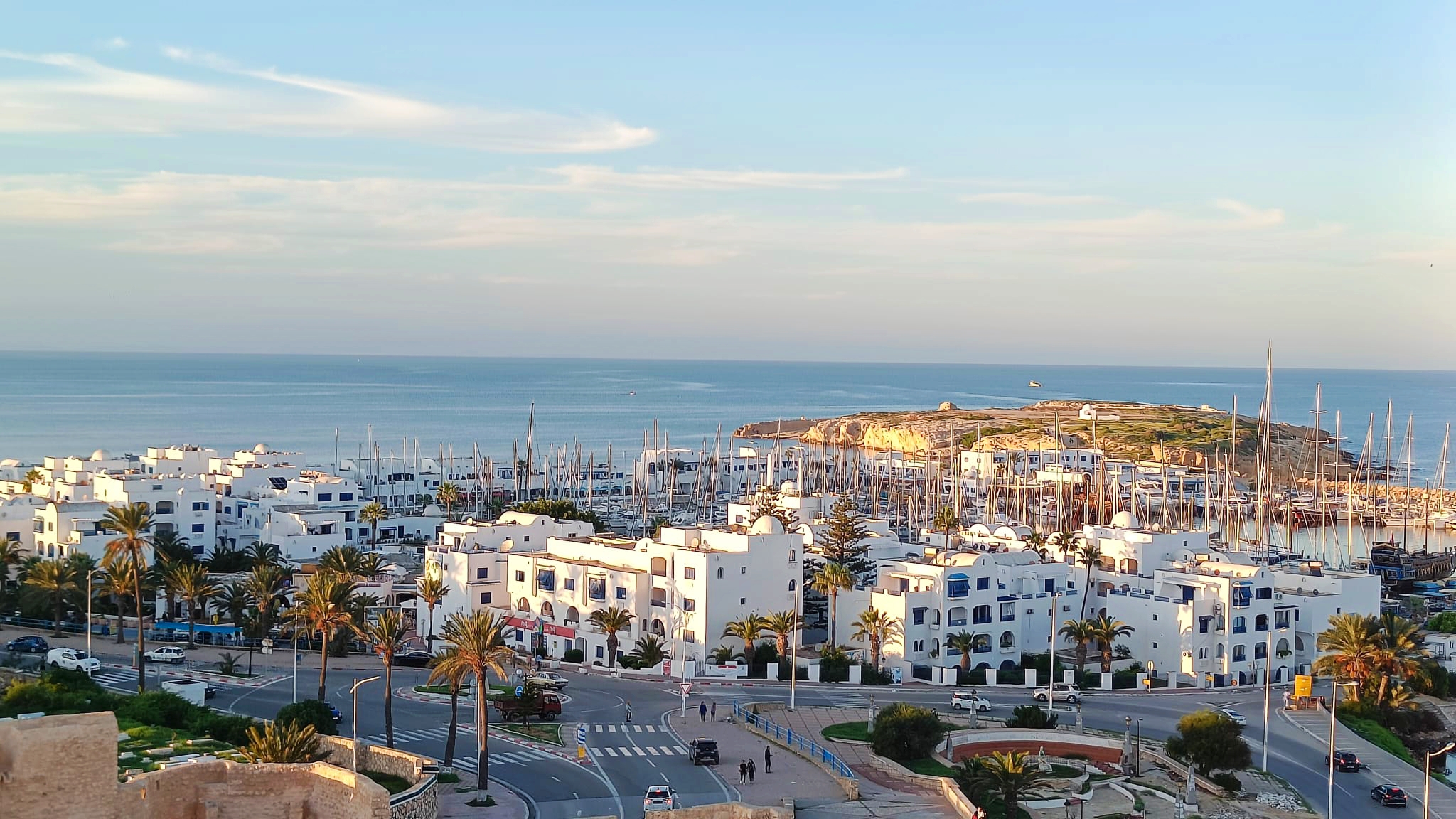 Qué hacer y ver en Monastir. Dónde comer y dónde dormir